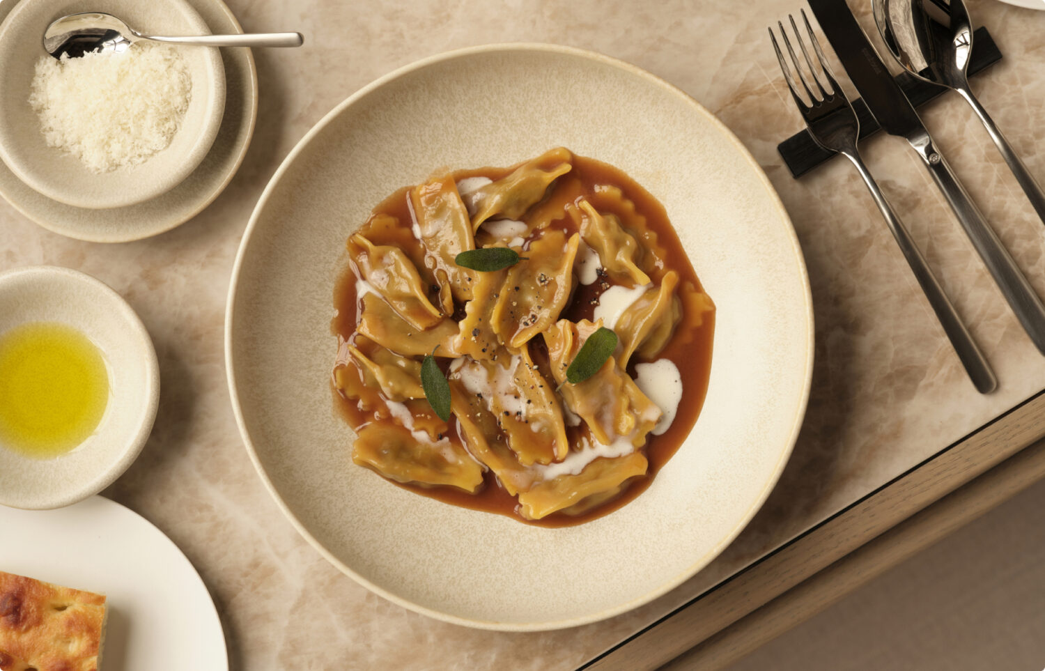 Janu Tokyo – Restaurants & Bars